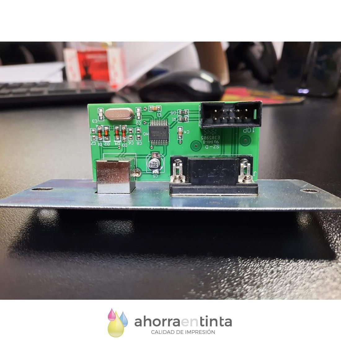 Puerto USB/VGA para plotters de corte MT365 y MT721